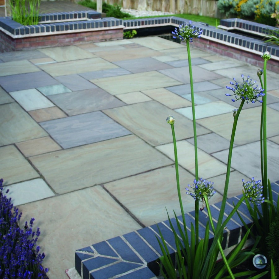 PATIO PAVERS - 'Classicstone' Lakeland-Natural Sandstone with a Cleft ...